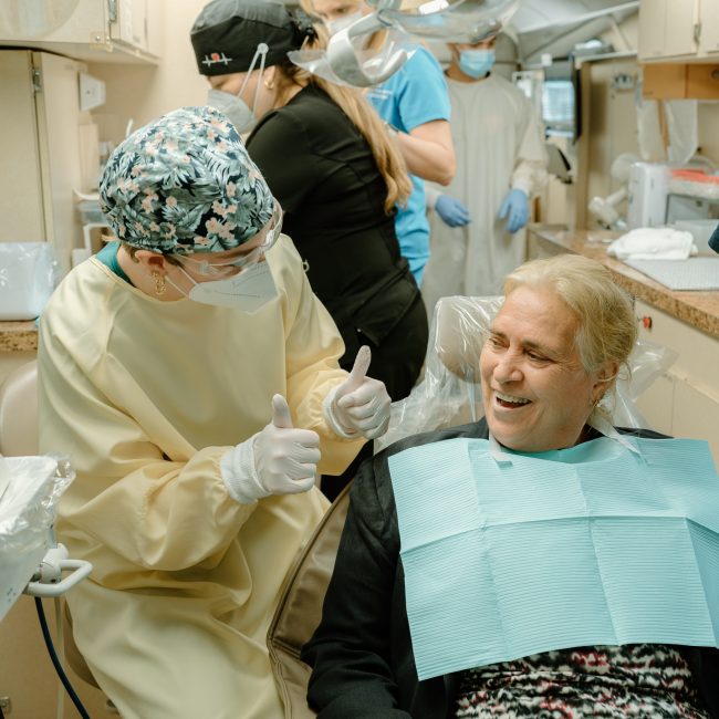 Mobile Dental Clinic - Caring for Miami